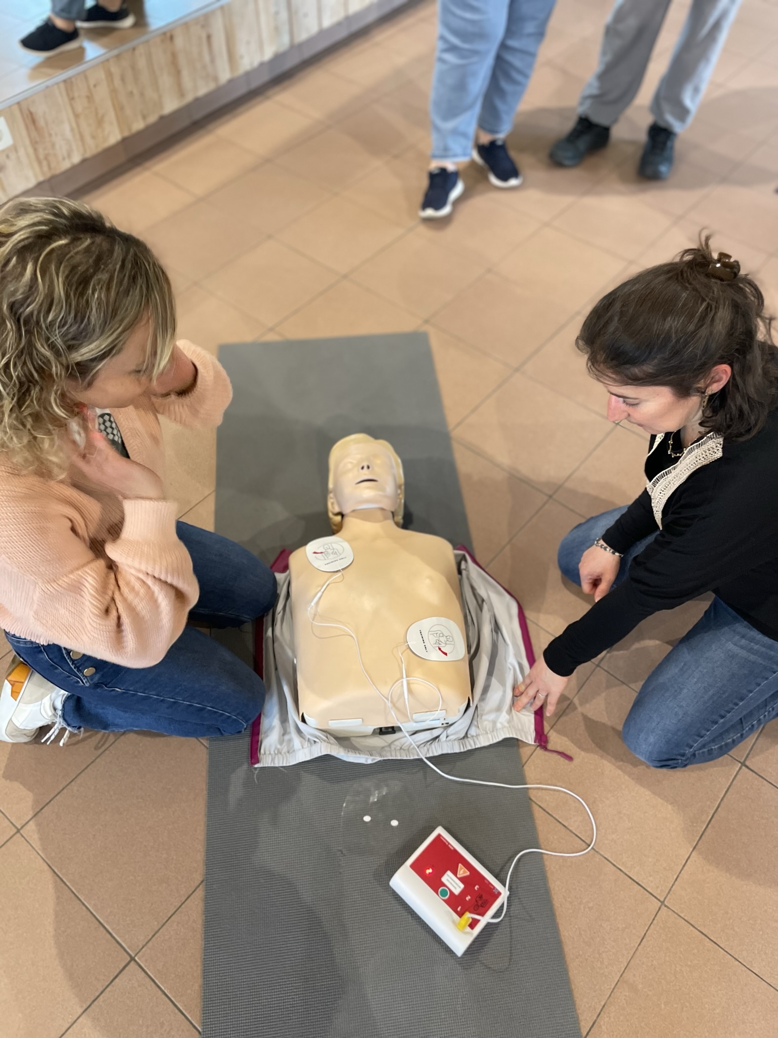 - JR FORMATION Sécurité incendie - Secourisme SST